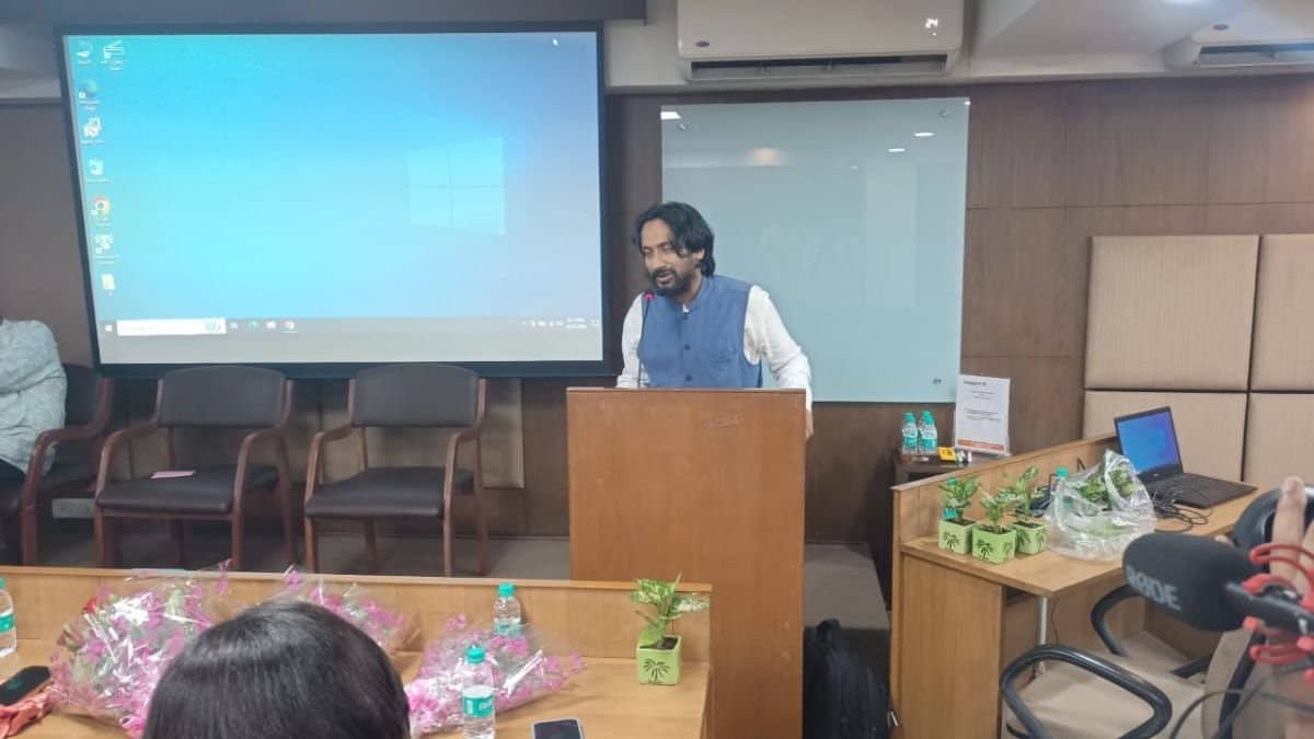 Justajoo Launched Music Video of their Debut Single, Fanaa – Prakhar Jagran